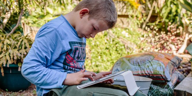 Getting started with Proloquo2Go - AssistiveWare