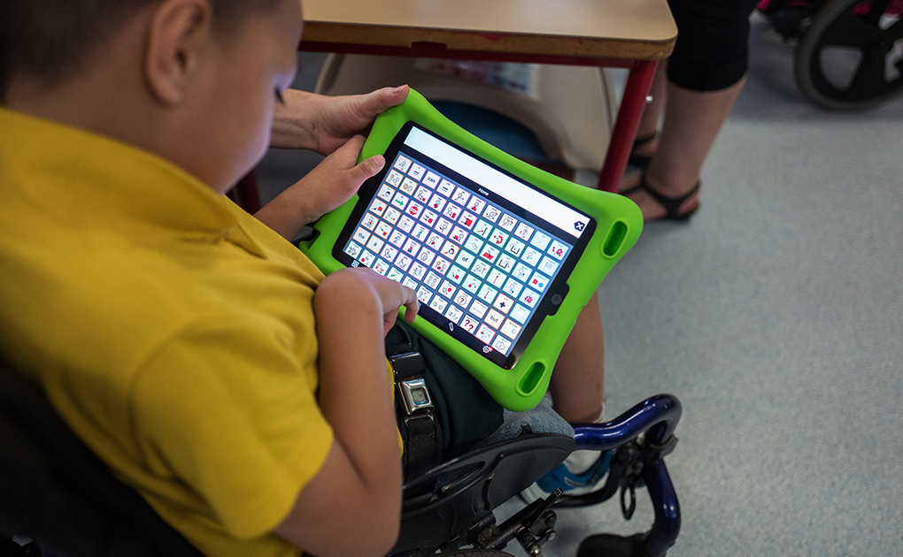 Understanding why AAC users repeatedly tap buttons and practical ...