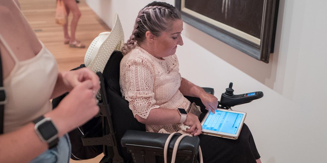 Learn AAC - AssistiveWare