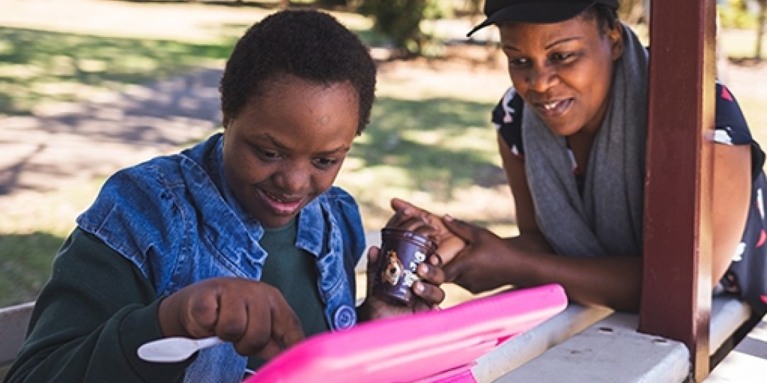 Pictello tutorials - AssistiveWare